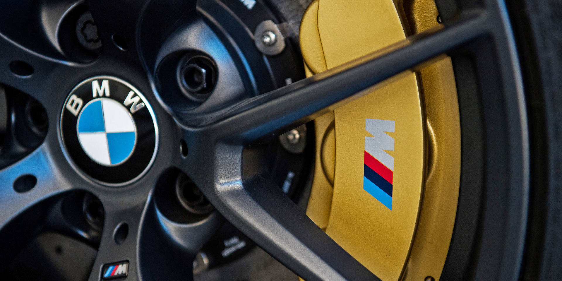 2018 BMW M4 CS [데이터주의] - 인스티즈(instiz) 이슈 카테고리