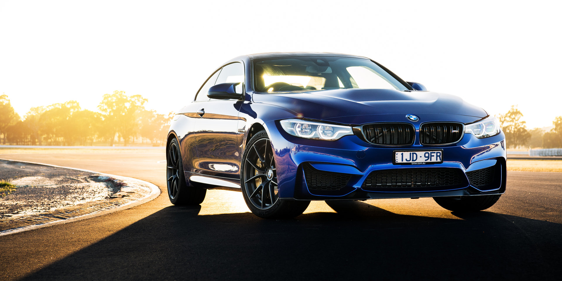 2018 BMW M4 CS [데이터주의] - 인스티즈(instiz) 이슈 카테고리