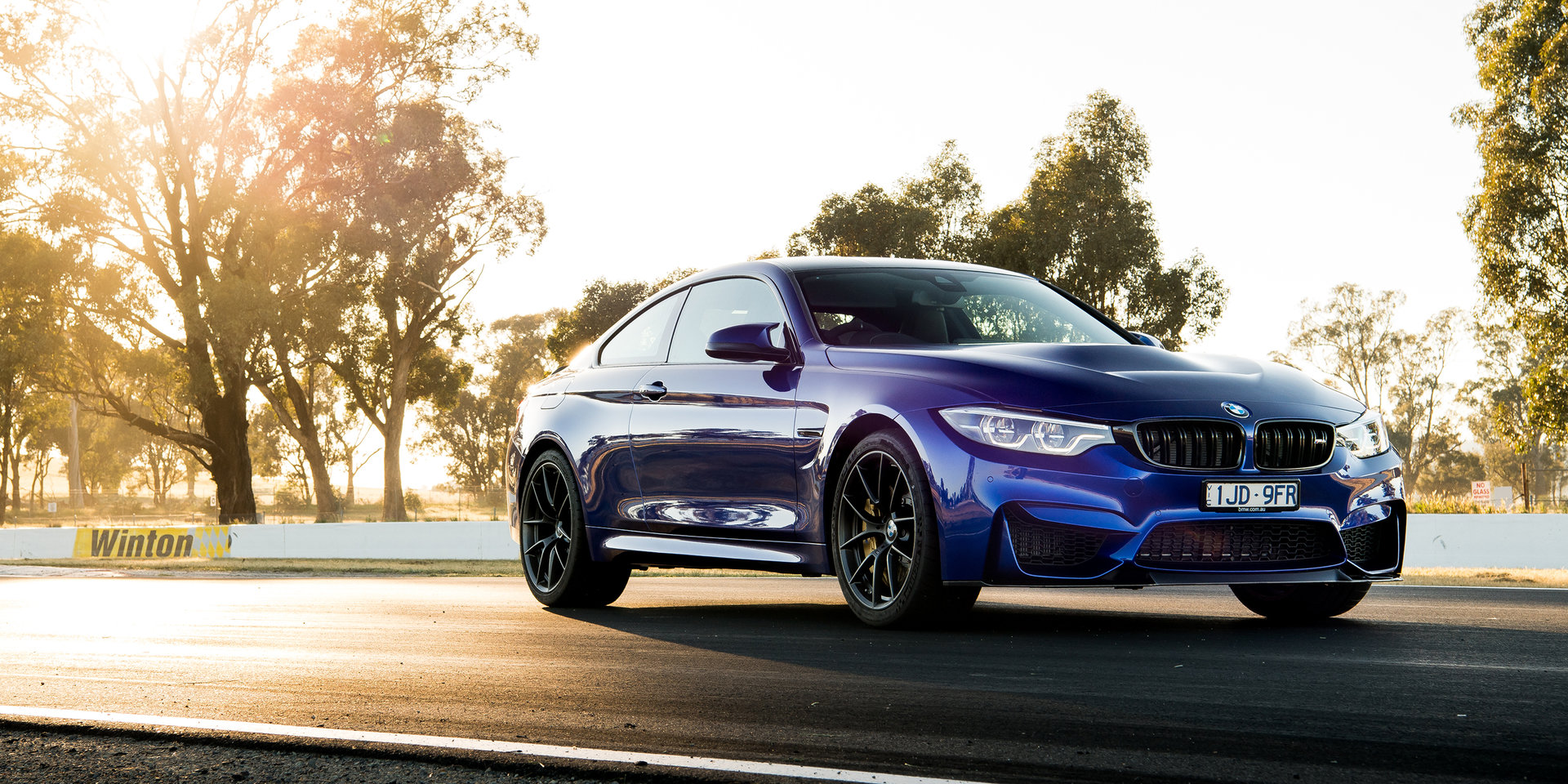 2018 BMW M4 CS [데이터주의] - 인스티즈(instiz) 이슈 카테고리