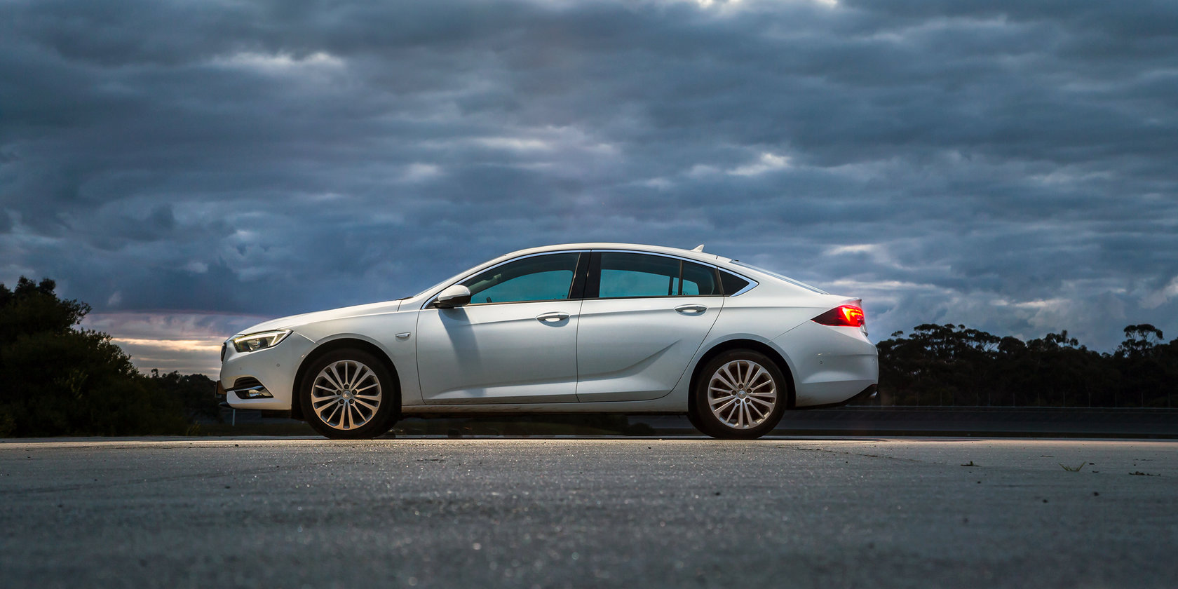 2018 신형 홀덴 코모도어 [데이터 주의] : 클리앙