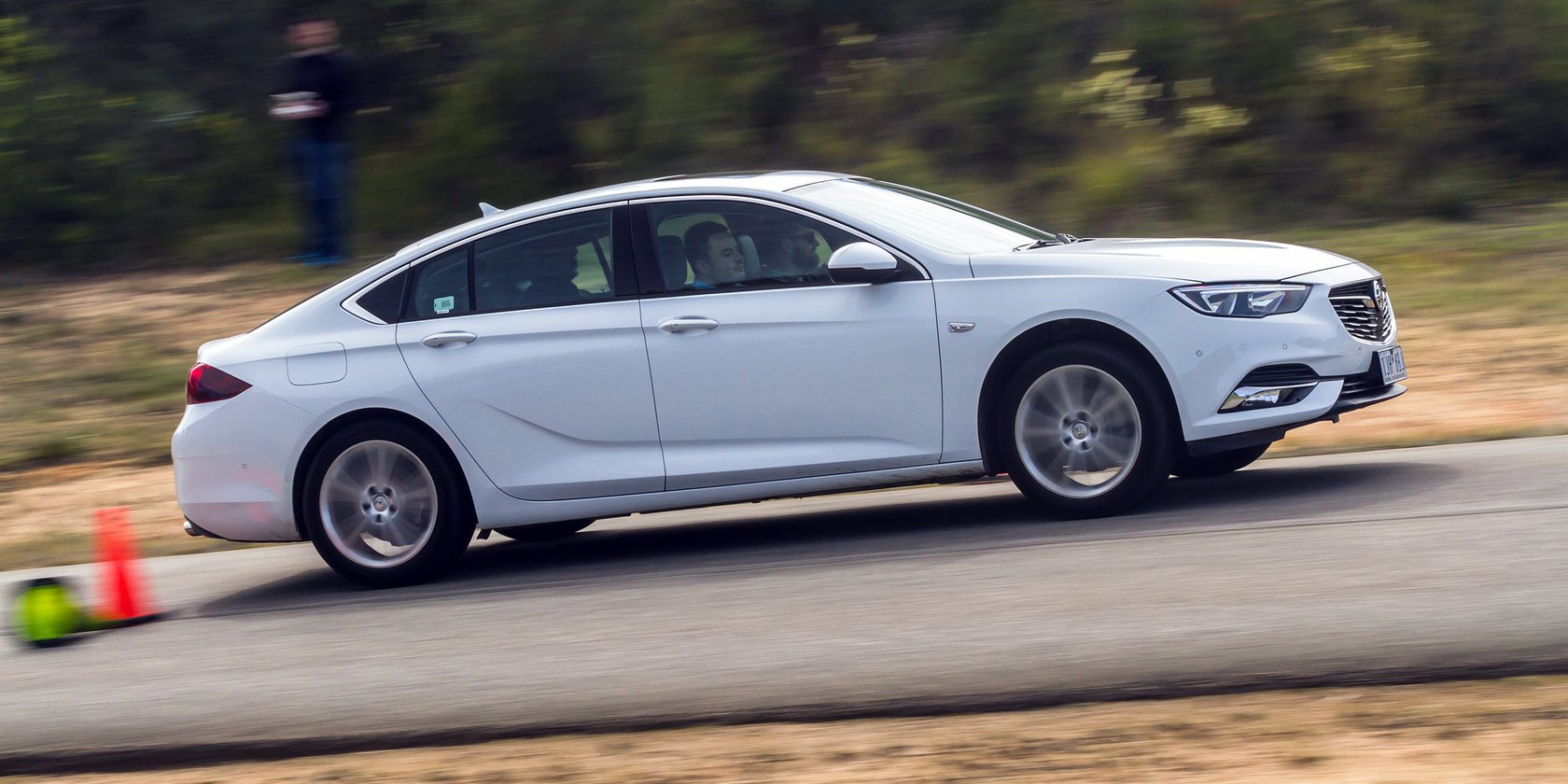 2018 신형 홀덴 코모도어 [데이터 주의] : 클리앙