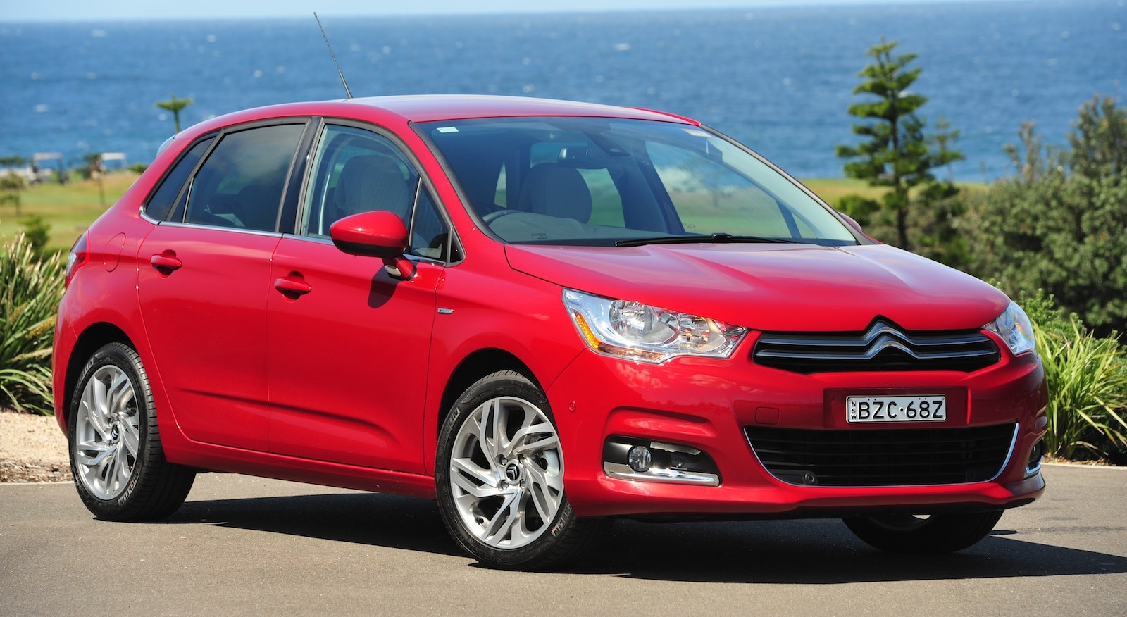 Citroen re-launches in Australia with $19,990 C4 - Photos (1 of 4)