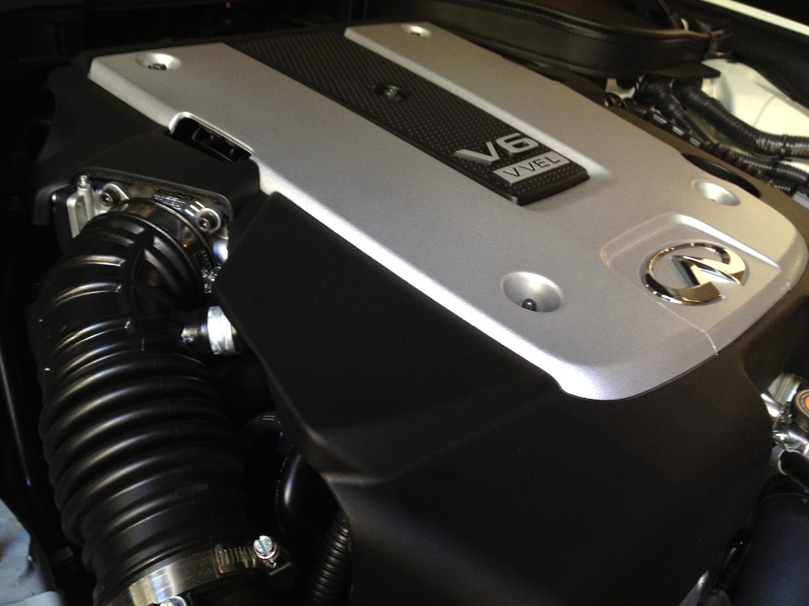 Infiniti G37 Coupe and Convertible Review - photos | CarAdvice