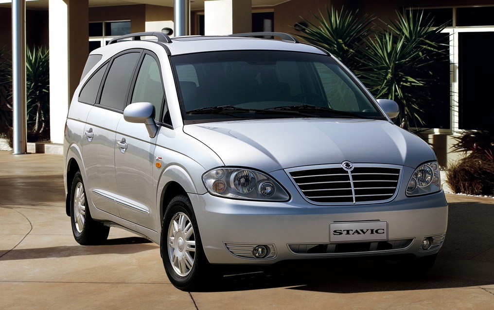 Ssangyong Stavic: first look at sharper second-gen people-mover ...