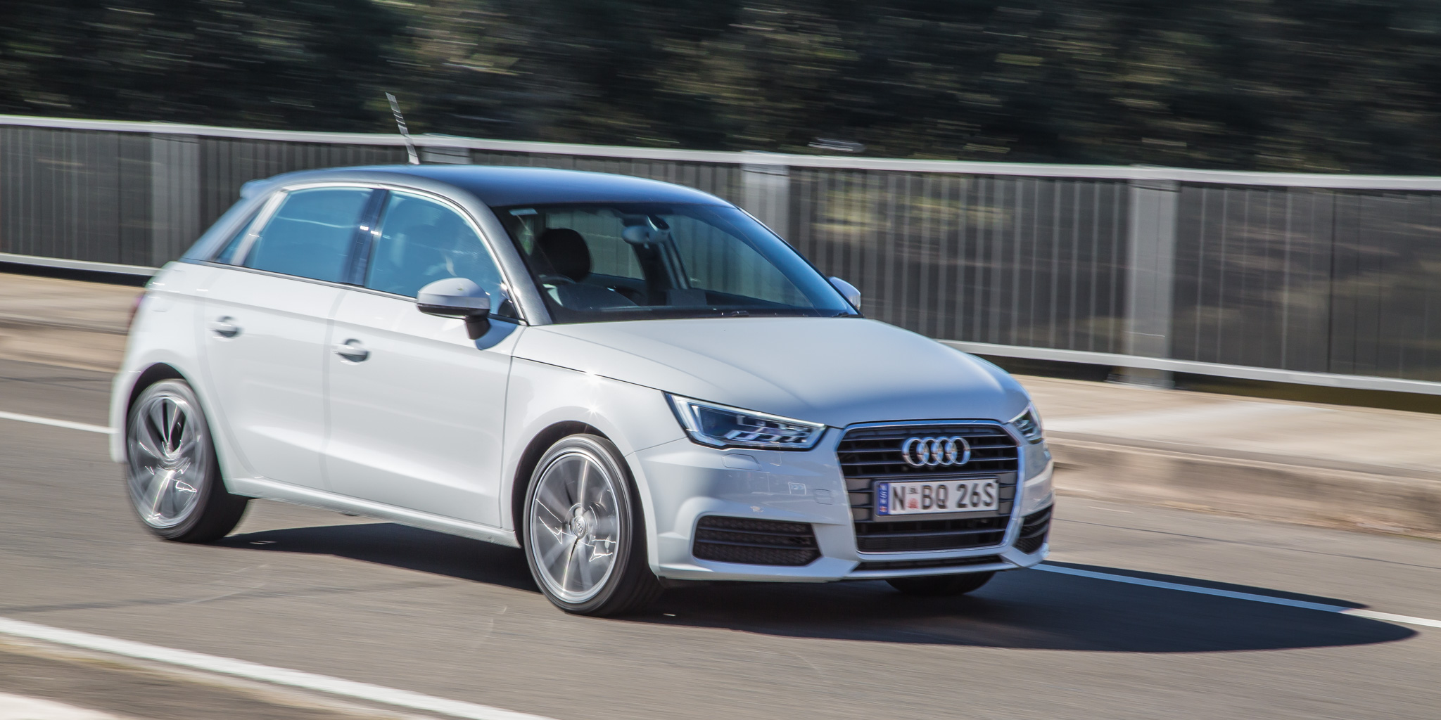 Audi A1 Sportback 1.0 TFSI v Mini 5 Door One : Affordable premium ...